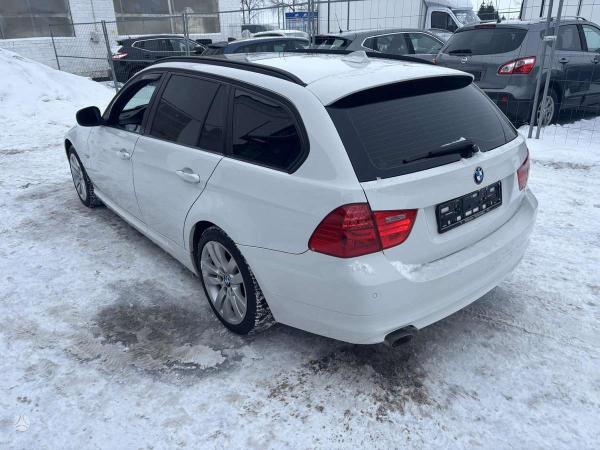 Balts BMW 320 2010 Marijampole, ar dzinēja tilpumu 2.00 L un nobraukumu 297 tūkst. km par 4999 €, foto 4 vietnē AUTOMOTO.COM.LV