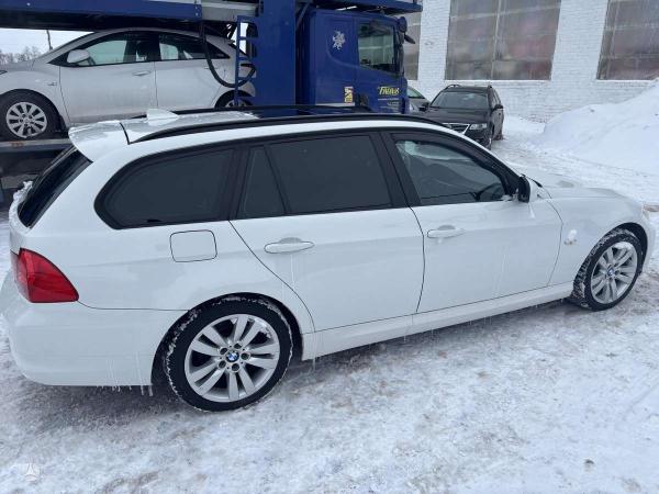 Balts BMW 320 2010 Marijampole, ar dzinēja tilpumu 2.00 L un nobraukumu 297 tūkst. km par 4999 €, foto 6 vietnē AUTOMOTO.COM.LV