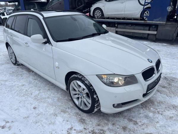 Balts BMW 320 2010 Marijampole, ar dzinēja tilpumu 2.00 L un nobraukumu 297 tūkst. km par 4999 €, foto 7 vietnē AUTOMOTO.COM.LV