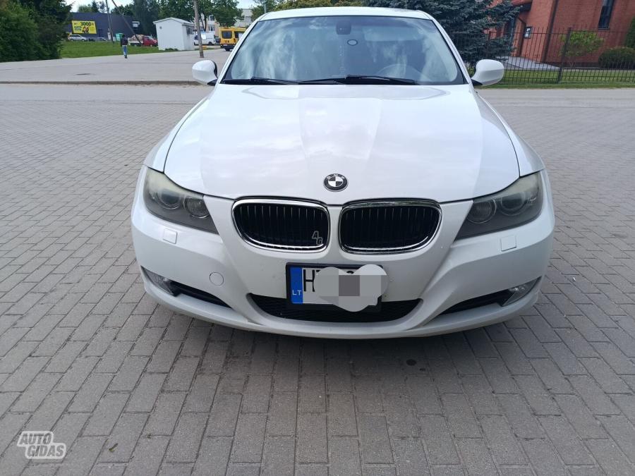 Белый БМВ 320 2010 в Вильнюс, объемом двигателя 2.00 л и пробегом 245 тыс. км за 4950 €, фото 8 на AUTOMOTO.COM.LV