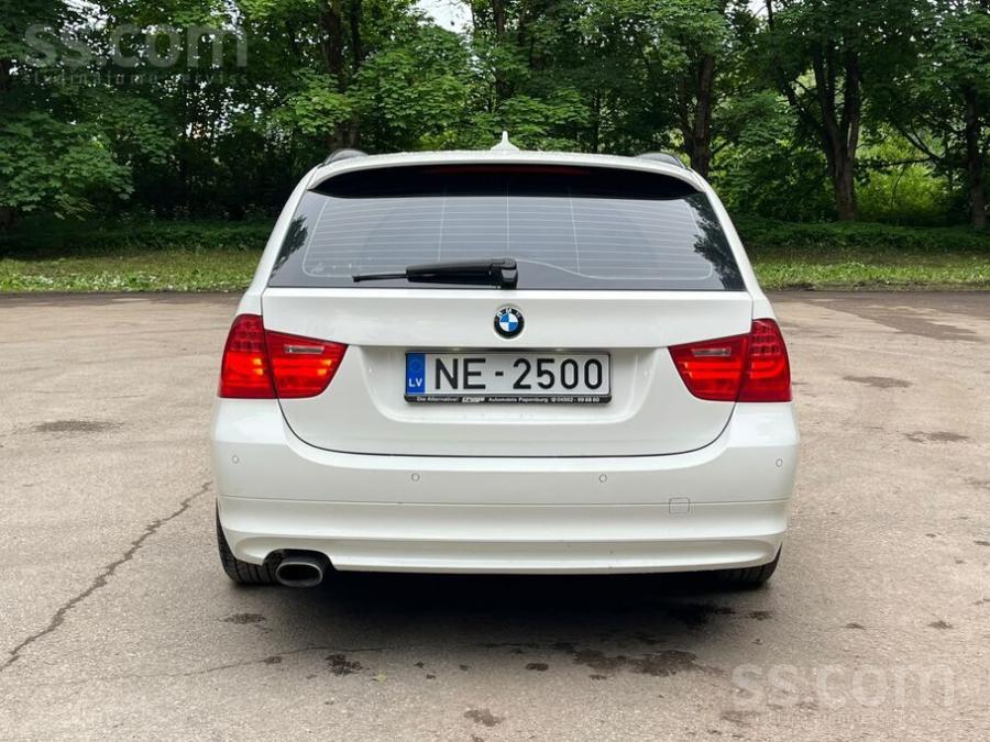 White BMW 320 2010 in Riga, with an engine capacity of 2.00 L and mileage of 0 thousand km for 5499 €, photo 5 on AUTOMOTO.COM.LV