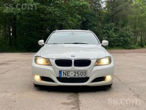 White BMW 320 2010 in Riga, with an engine capacity of 2.00 L and mileage of 0 thousand km for 5499 €, photo 9 on AUTOMOTO.COM.LV