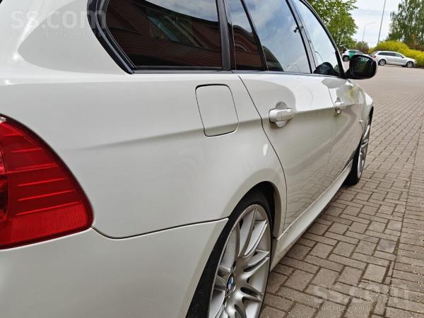 Balts BMW 320 2010 Rīga, ar dzinēja tilpumu 2.00 L un nobraukumu 270 tūkst. km par 6600 €, foto 9 vietnē AUTOMOTO.COM.LV