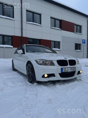 White BMW 320 2010 in Daugavpils, with an engine capacity of 2.00 L and mileage of 287 thousand km for 6950 €, photo  on AUTOMOTO.COM.LV