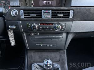 Balts BMW 320 2010 Rīga, ar dzinēja tilpumu 2.00 L un nobraukumu 314 tūkst. km par 6550 €, foto 18 vietnē AUTOMOTO.COM.LV