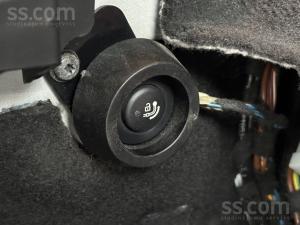 Balts BMW 320 2010 Rīga, ar dzinēja tilpumu 2.00 L un nobraukumu 314 tūkst. km par 6550 €, foto 30 vietnē AUTOMOTO.COM.LV
