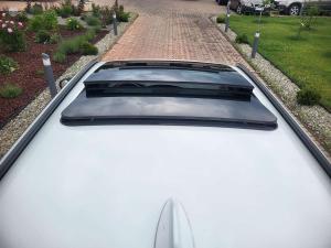 White BMW 320 2010 in Vilnius, with an engine capacity of 2.00 L and mileage of 265 thousand km for 4199 €, photo 21 on AUTOMOTO.COM.LV