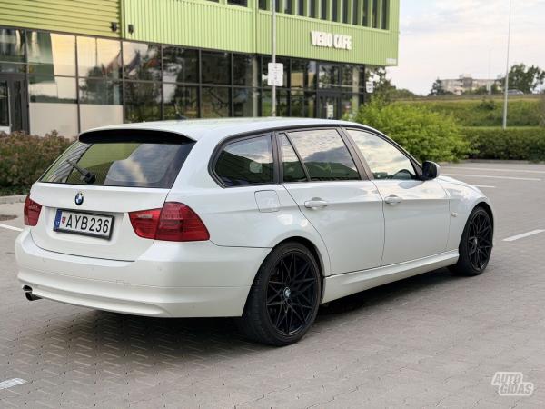 Белый БМВ 320 2010 в Каунас, объемом двигателя 2.00 л и пробегом 260 тыс. км за 4150 €, фото 8 на AUTOMOTO.COM.LV