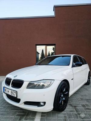White BMW 320 2010 in Kaisiadorys, with an engine capacity of 2.00 L and mileage of 376 thousand km for 4650 €, photo  on AUTOMOTO.COM.LV