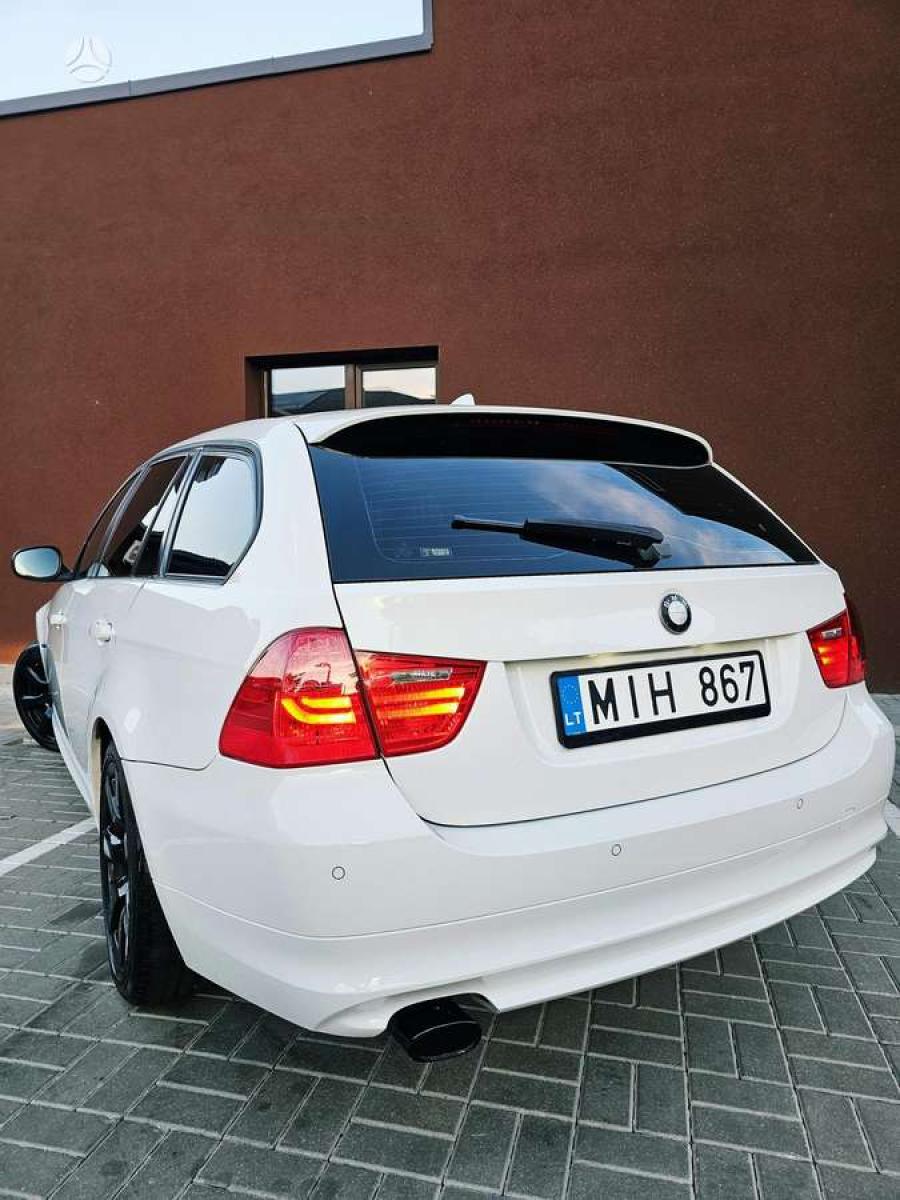Balts BMW 320 2010 Kaišiadorys, ar dzinēja tilpumu 2.00 L un nobraukumu 376 tūkst. km par 4650 €, foto 7 vietnē AUTOMOTO.COM.LV