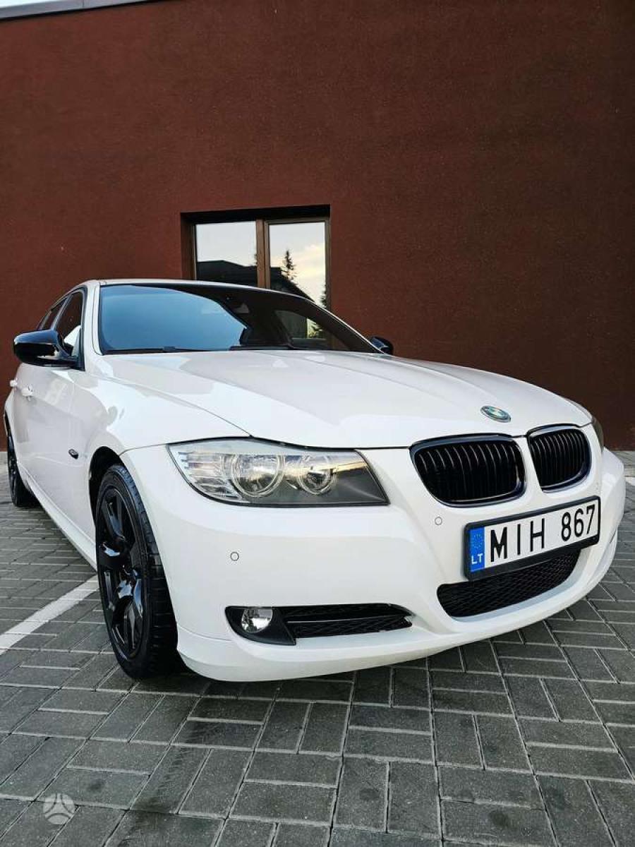 Balts BMW 320 2010 Kaišiadorys, ar dzinēja tilpumu 2.00 L un nobraukumu 376 tūkst. km par 4650 €, foto 15 vietnē AUTOMOTO.COM.LV