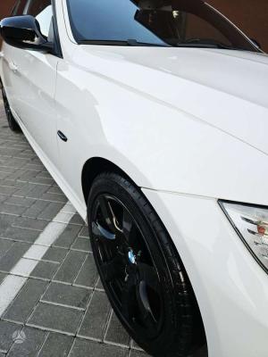 Balts BMW 320 2010 Kaišiadorys, ar dzinēja tilpumu 2.00 L un nobraukumu 376 tūkst. km par 4650 €, foto 25 vietnē AUTOMOTO.COM.LV