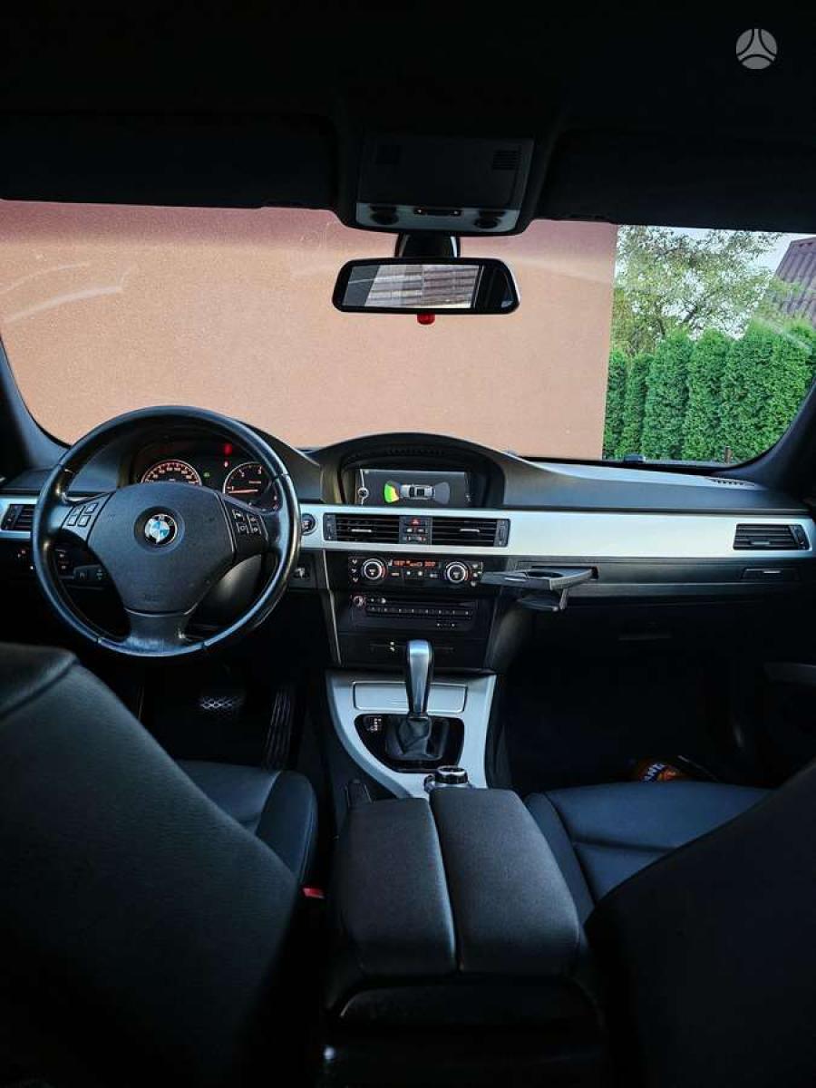 Balts BMW 320 2010 Kaišiadorys, ar dzinēja tilpumu 2.00 L un nobraukumu 376 tūkst. km par 4650 €, foto 38 vietnē AUTOMOTO.COM.LV