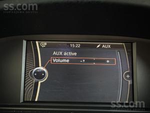 White BMW 320 2010 in Riga, with an engine capacity of 2.00 L and mileage of 311 thousand km for 4690 €, photo 14 on AUTOMOTO.COM.LV
