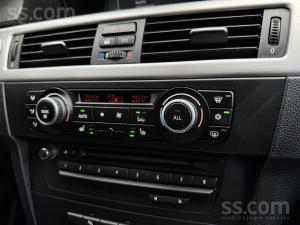 White BMW 320 2010 in Riga, with an engine capacity of 2.00 L and mileage of 311 thousand km for 4690 €, photo 18 on AUTOMOTO.COM.LV