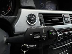 White BMW 320 2010 in Riga, with an engine capacity of 2.00 L and mileage of 311 thousand km for 4690 €, photo 20 on AUTOMOTO.COM.LV