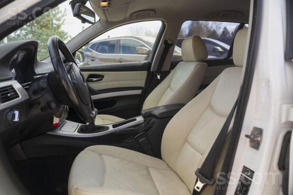 Balts BMW 320 2010 Rīga, ar dzinēja tilpumu 2.00 L un nobraukumu 365 tūkst. km par 6390 €, foto 9 vietnē AUTOMOTO.COM.LV