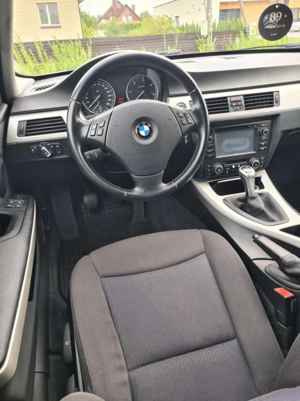 Balts BMW 320 2010 Kaišiadorys, ar dzinēja tilpumu 2.00 L un nobraukumu 290 tūkst. km par 2999 €, foto 10 vietnē AUTOMOTO.COM.LV