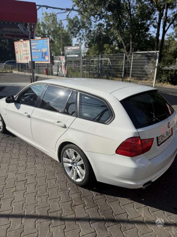 Balts BMW 320 2010 Panevēža, ar dzinēja tilpumu 2.00 L un nobraukumu 300 tūkst. km par 4250 €, foto 7 vietnē AUTOMOTO.COM.LV