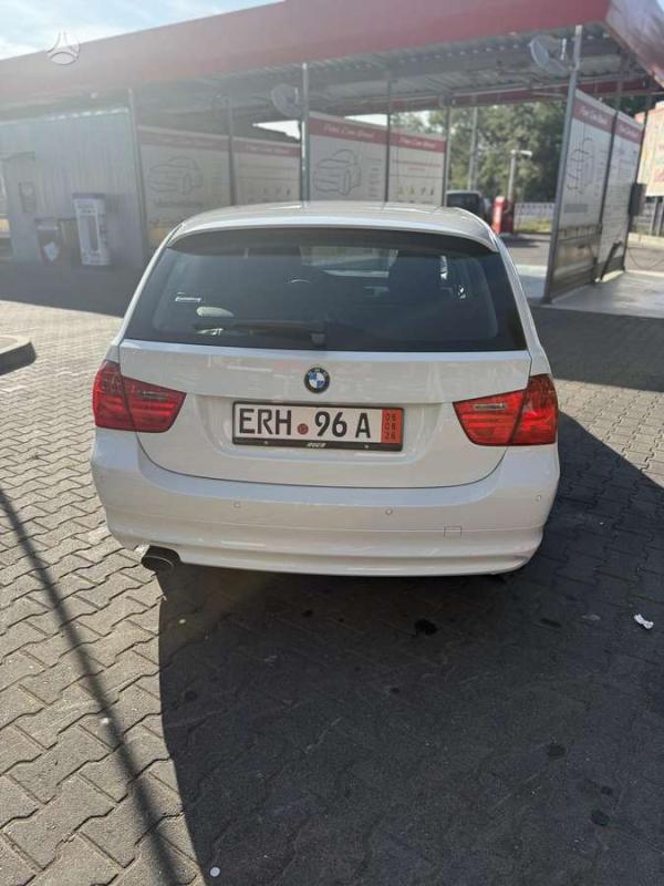 Balts BMW 320 2010 Panevēža, ar dzinēja tilpumu 2.00 L un nobraukumu 300 tūkst. km par 4250 €, foto 8 vietnē AUTOMOTO.COM.LV