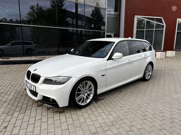 Balts BMW 320 2010 Marijampole, ar dzinēja tilpumu 2.00 L un nobraukumu 325 tūkst. km par 5850 €, foto 4 vietnē AUTOMOTO.COM.LV