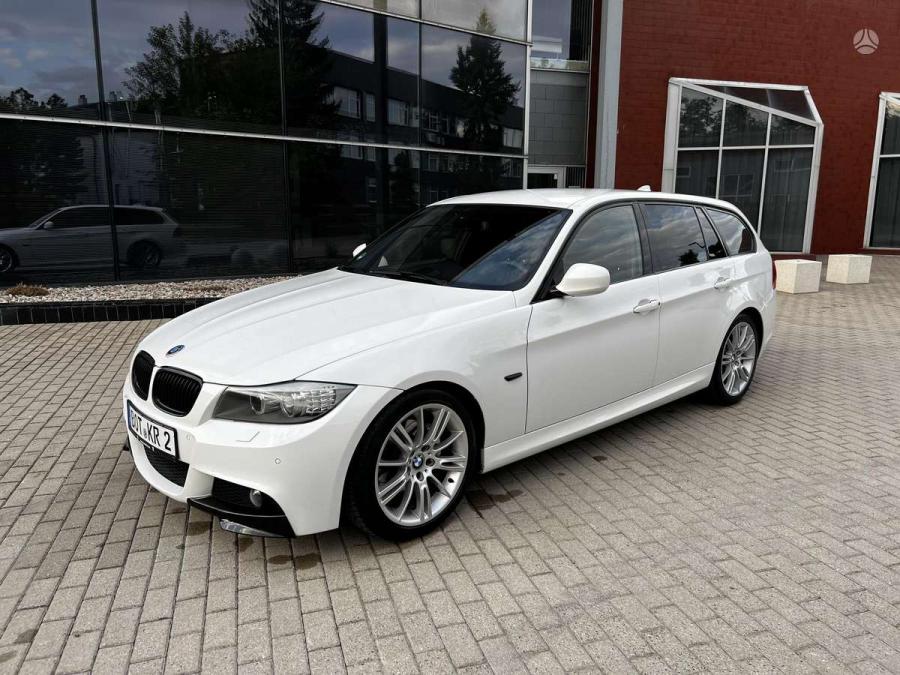 Balts BMW 320 2010 Marijampole, ar dzinēja tilpumu 2.00 L un nobraukumu 325 tūkst. km par 5850 €, foto 4 vietnē AUTOMOTO.COM.LV