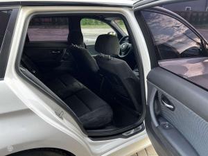 Balts BMW 320 2010 Marijampole, ar dzinēja tilpumu 2.00 L un nobraukumu 325 tūkst. km par 5850 €, foto 12 vietnē AUTOMOTO.COM.LV