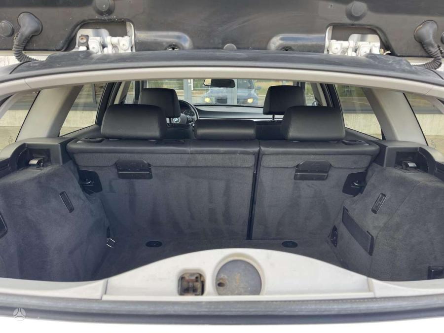 White BMW 320 2010 in Kaunas, with an engine capacity of 2.00 L and mileage of 260 thousand km for 3650 €, photo 19 on AUTOMOTO.COM.LV