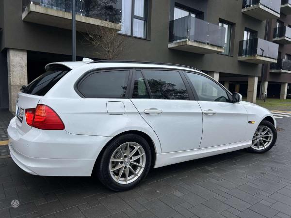 Balts BMW 320 2011 Kauņa, ar dzinēja tilpumu 2.00 L un nobraukumu 264 tūkst. km par 4200 €, foto 6 vietnē AUTOMOTO.COM.LV