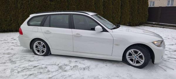 Balts BMW 320 2011 Viļņa, ar dzinēja tilpumu 2.00 L un nobraukumu 345 tūkst. km par 4450 €, foto 4 vietnē AUTOMOTO.COM.LV