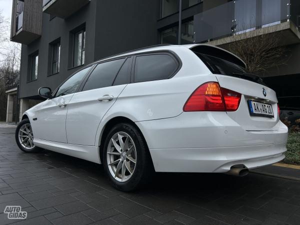White BMW 320 2011 in Kaunas, with an engine capacity of 2.00 L and mileage of 264 thousand km for 4000 €, photo 10 on AUTOMOTO.COM.LV