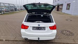 White BMW 320 2011 in Marijampole, with an engine capacity of 2.00 L and mileage of 296 thousand km for 5550 €, photo 12 on AUTOMOTO.COM.LV