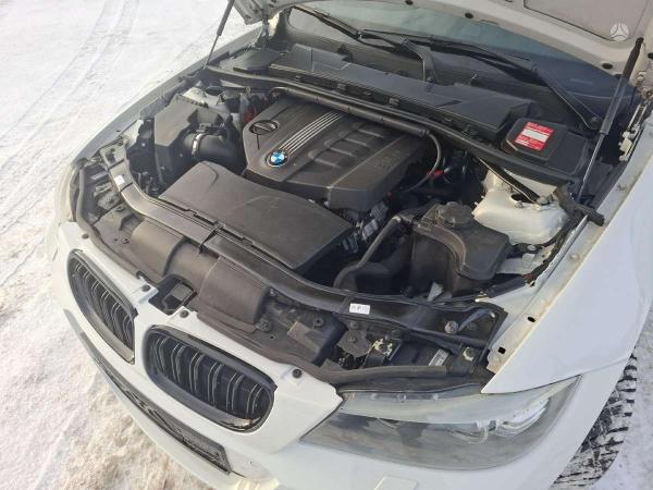 Balts BMW 320 2011 Prienai, ar dzinēja tilpumu 2.00 L un nobraukumu 251 tūkst. km par 4900 €, foto 9 vietnē AUTOMOTO.COM.LV