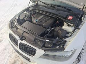 White BMW 320 2011 in Prienai, with an engine capacity of 2.00 L and mileage of 251 thousand km for 4900 €, photo 9 on AUTOMOTO.COM.LV