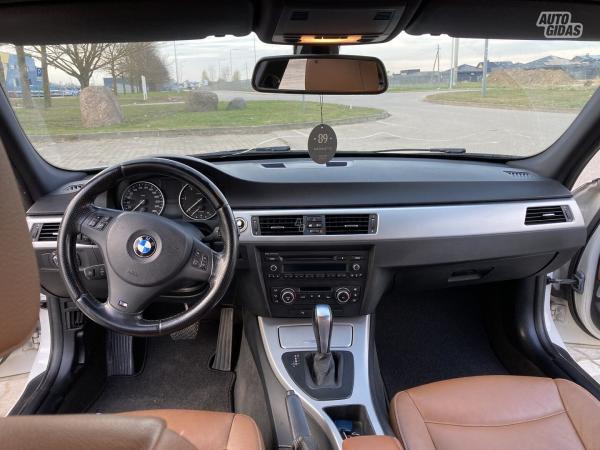 White BMW 320 2011 in Kaunas, with an engine capacity of 2.00 L and mileage of 356 thousand km for 4300 €, photo 9 on AUTOMOTO.COM.LV