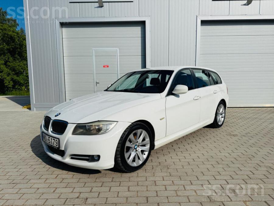 White BMW 320 2011 in Riga, with an engine capacity of 2.00 L and mileage of 296 thousand km for 4900 €, photo 1 on AUTOMOTO.COM.LV