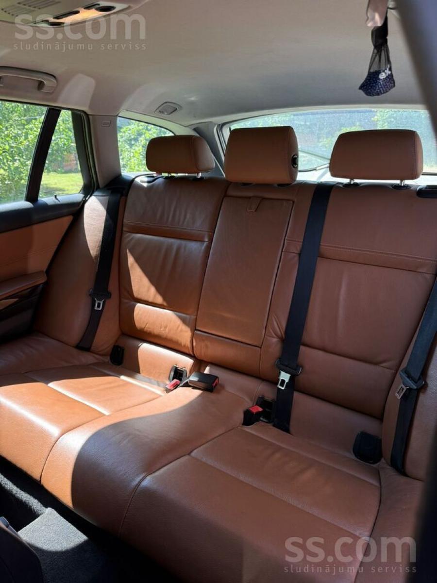 Balts BMW 320 2011 Talsi, ar dzinēja tilpumu 2.00 L un nobraukumu 366 tūkst. km par 4950 €, foto 4 vietnē AUTOMOTO.COM.LV
