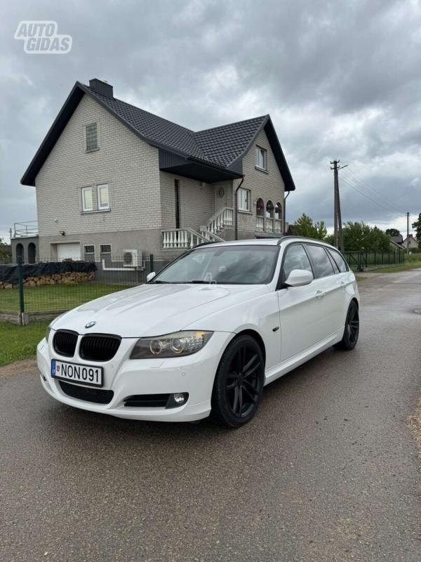 White BMW 320 2011 in Jurbarkas, with an engine capacity of 2.00 L and mileage of 328 thousand km for 5700 €, photo 1 on AUTOMOTO.COM.LV