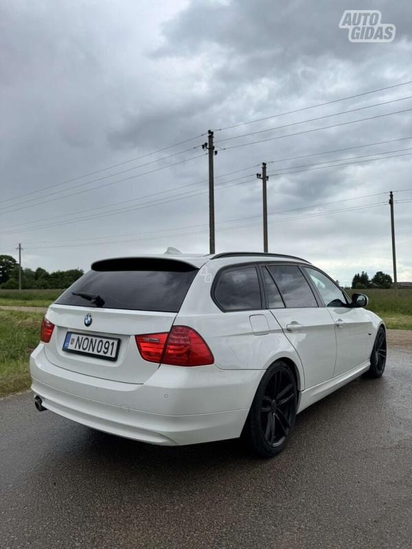White BMW 320 2011 in Jurbarkas, with an engine capacity of 2.00 L and mileage of 328 thousand km for 5700 €, photo 4 on AUTOMOTO.COM.LV