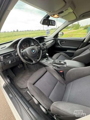 White BMW 320 2011 in Jurbarkas, with an engine capacity of 2.00 L and mileage of 328 thousand km for 5700 €, photo 8 on AUTOMOTO.COM.LV