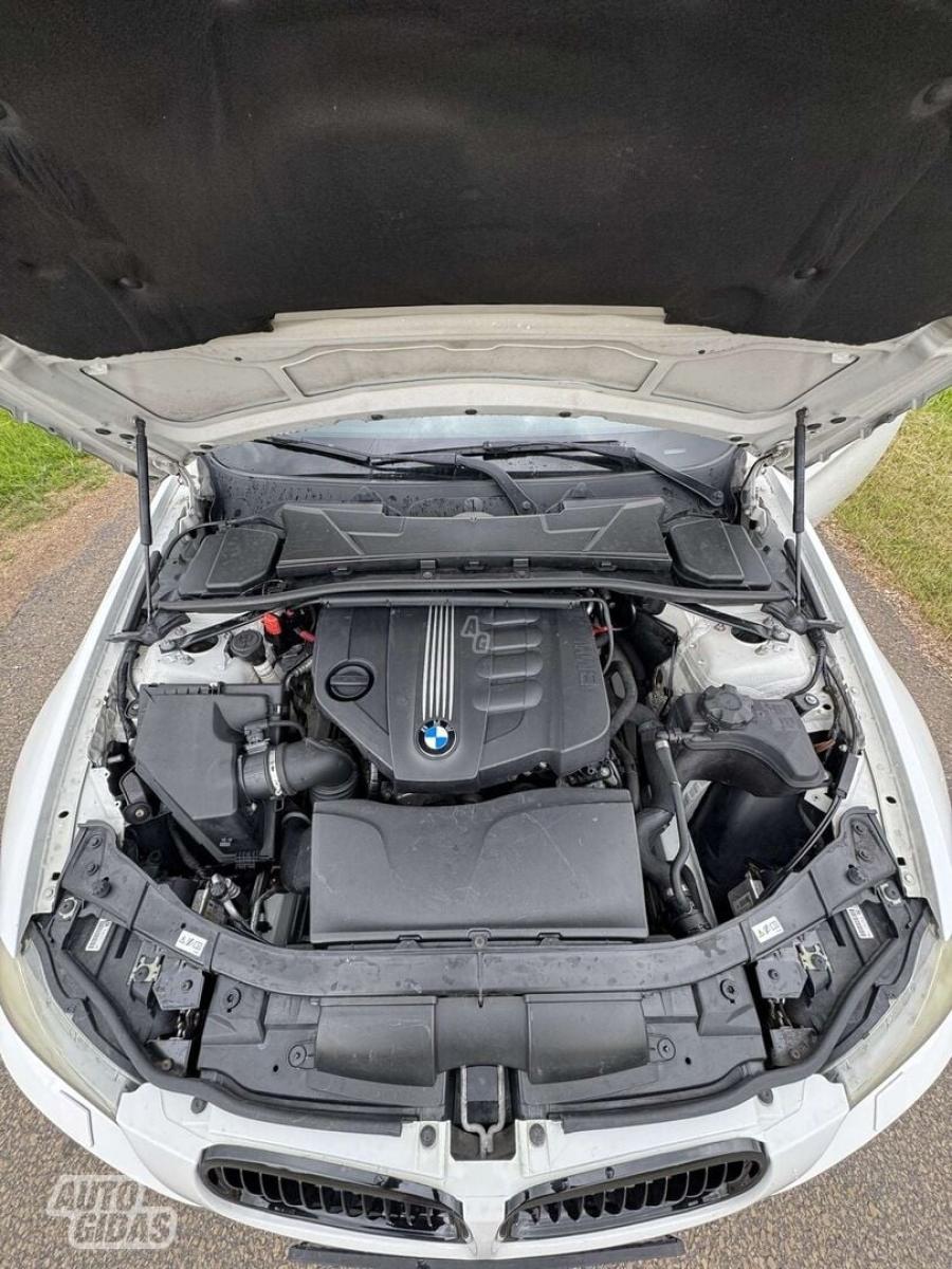 White BMW 320 2011 in Jurbarkas, with an engine capacity of 2.00 L and mileage of 328 thousand km for 5700 €, photo 10 on AUTOMOTO.COM.LV