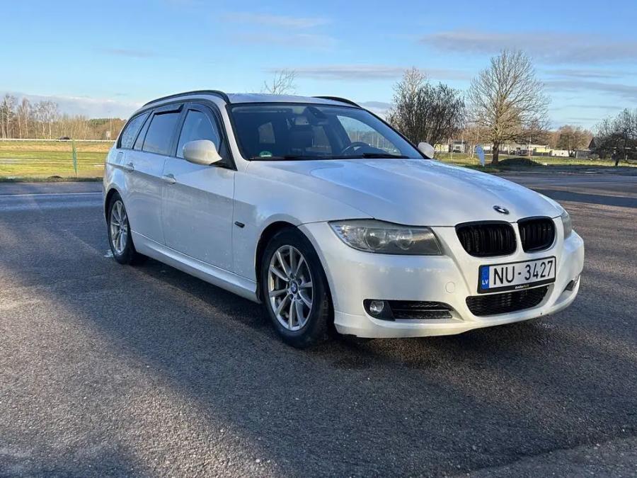 Balts BMW 320 2011 Grobiņa, ar dzinēja tilpumu 2.00 L un nobraukumu 0 tūkst. km par 4800 €, foto 5 vietnē AUTOMOTO.COM.LV