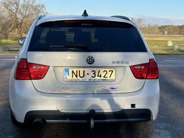 White BMW 320 2011 in Grobiņa, with an engine capacity of 2.00 L and mileage of 0 thousand km for 4800 €, photo 5 on AUTOMOTO.COM.LV