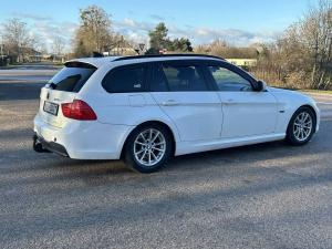 Balts BMW 320 2011 Grobiņa, ar dzinēja tilpumu 2.00 L un nobraukumu 0 tūkst. km par 4800 €, foto 9 vietnē AUTOMOTO.COM.LV