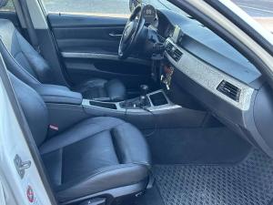 Balts BMW 320 2011 Grobiņa, ar dzinēja tilpumu 2.00 L un nobraukumu 0 tūkst. km par 4800 €, foto 13 vietnē AUTOMOTO.COM.LV
