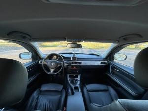 Balts BMW 320 2011 Grobiņa, ar dzinēja tilpumu 2.00 L un nobraukumu 0 tūkst. km par 4800 €, foto 14 vietnē AUTOMOTO.COM.LV