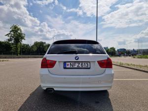 White BMW 320 2011 in Vilnius, with an engine capacity of 2.00 L and mileage of 400 thousand km for 3800 €, photo 7 on AUTOMOTO.COM.LV