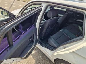 White BMW 320 2011 in Vilnius, with an engine capacity of 2.00 L and mileage of 400 thousand km for 3800 €, photo 12 on AUTOMOTO.COM.LV