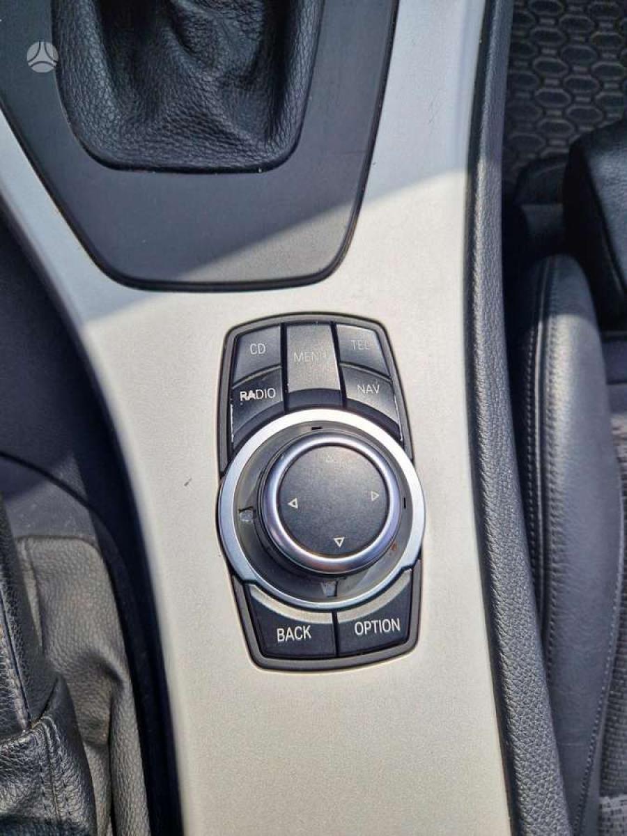 White BMW 320 2011 in Vilnius, with an engine capacity of 2.00 L and mileage of 400 thousand km for 3800 €, photo 22 on AUTOMOTO.COM.LV