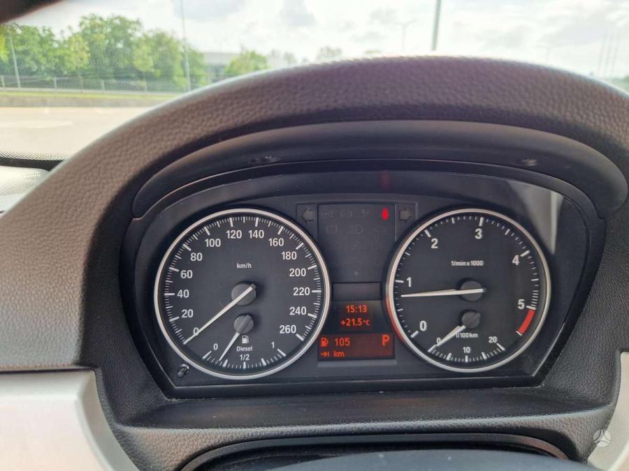 White BMW 320 2011 in Vilnius, with an engine capacity of 2.00 L and mileage of 400 thousand km for 3800 €, photo 26 on AUTOMOTO.COM.LV